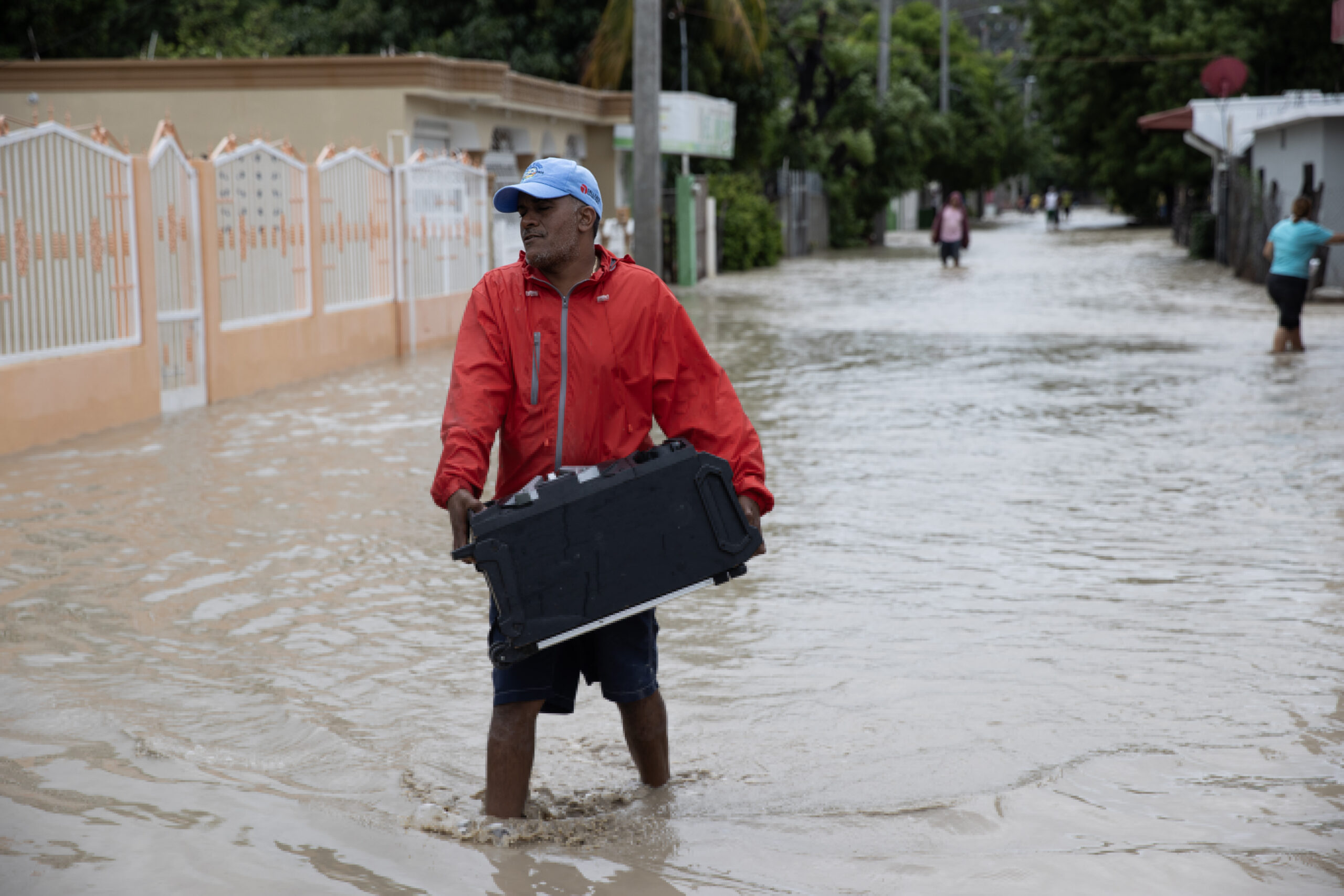 Lluvias Dejan Un Desaparecido Y Cientos De Desplazados